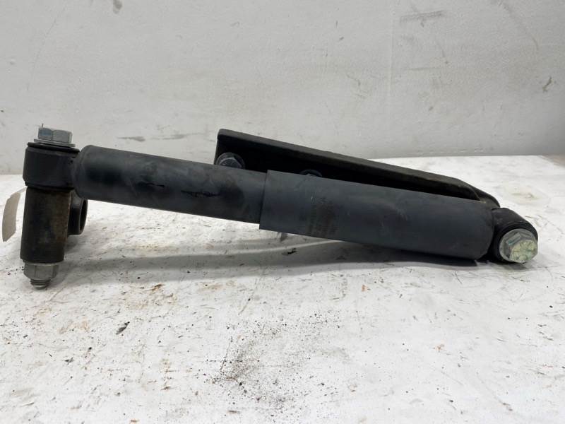 NTO Freightliner MT 55 Front Shock + Bracket For Sale | Dorr, MI | 641 ...