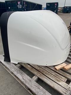 Used Freightliner Cascadia Cab Wind Deflector For Sale | Dorr, MI | 662 ...
