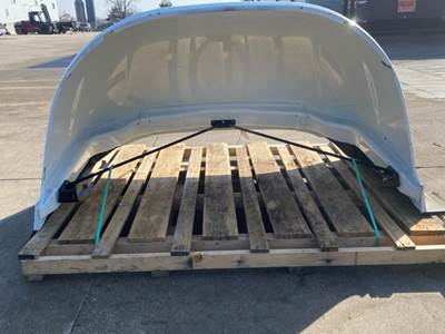 2024 Used Freightliner Cascadia Cab Wind Deflector For Sale | Dorr, MI ...