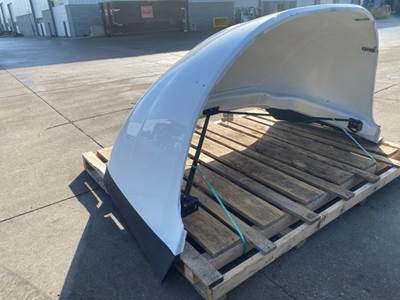 2024 Used Freightliner Cascadia Cab Wind Deflector For Sale | Dorr, MI ...