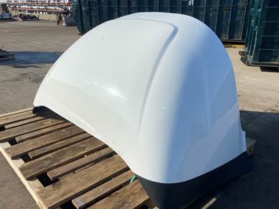 2024 Used Freightliner Cascadia Cab Wind Deflector For Sale | Dorr, MI ...