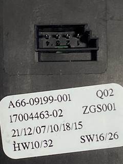 2023 Used Freightliner Cascadia LH Power Window Switch For Sale | Dorr ...