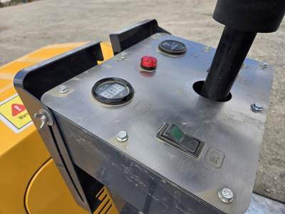 2025 SDLOOL SL1000 Smooth Drum Roller Compactor For Sale | Cedar City ...