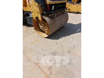 2006 Caterpillar CB-334E Smooth Drum Roller Compactor For Sale, 4,541 ...