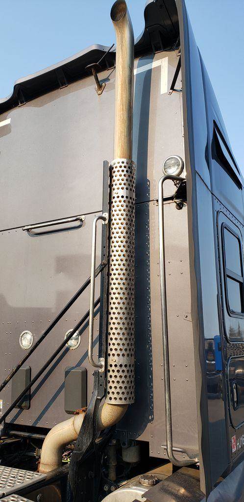 2017 Kenworth T680 Exhaust Stack For Sale | Spokane Valley, WA | 1990 ...