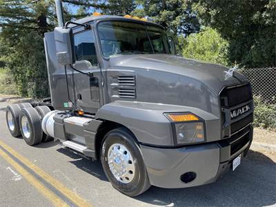 2018 Mack Anthem 64T Day Cab Truck - MP7 425HP, 12 Speed M Drive Amt ...