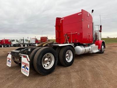 2016 Peterbilt 389 Sleeper Semi Truck - Mid Roof Sleeper, Paccar 455HP ...