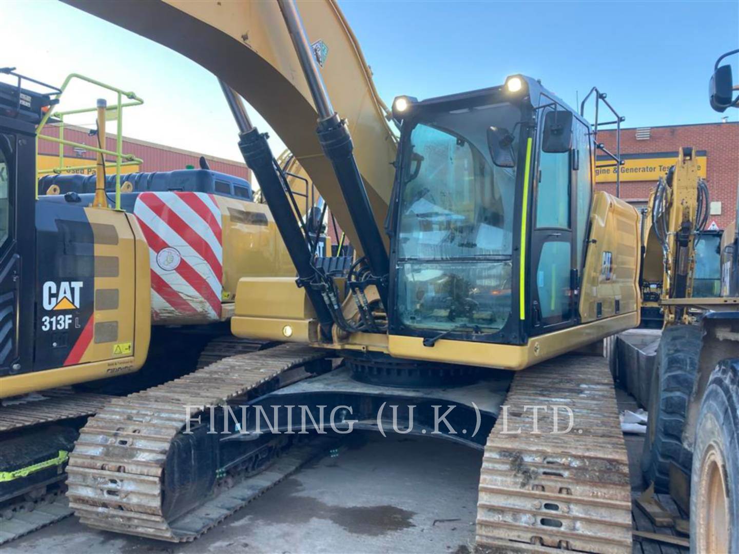 2021 Caterpillar 330 Excavator For Sale, 1,556 Hours | Cannock, United ...