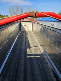 2015 Trout River Aluminum Shuttle Floor Belt Trailer 48 ft long / Live ...