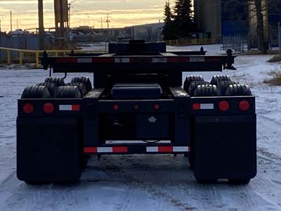 2006 Hyundai Container Chassis / 20 ft container pins For Sale - Nisku ...