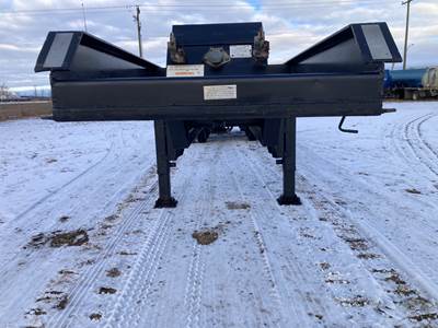 2006 Hyundai Container Chassis / 20 ft container pins For Sale - Nisku ...