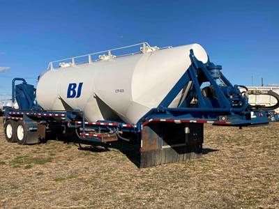 Dry Bulk & Pneumatic Tank Trailers For Sale | MyLittleSalesman.com