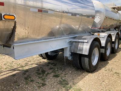 2000 Polar Super B 24,560 Liter (6,500 Gallon) Non Code Stainless Steel ...