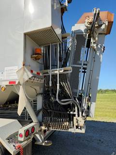 2010 APPCO 4,000 CUBIC FT SAND MOBILE STORAGE PIG DRY BULK TANK TRAILER ...
