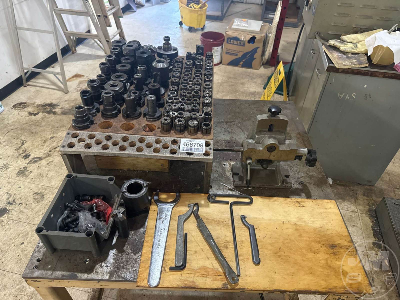 50 TAPER TOOLS FOR TREE MILLING MACHINE VMC 840/24 Hand Tool For Sale ...