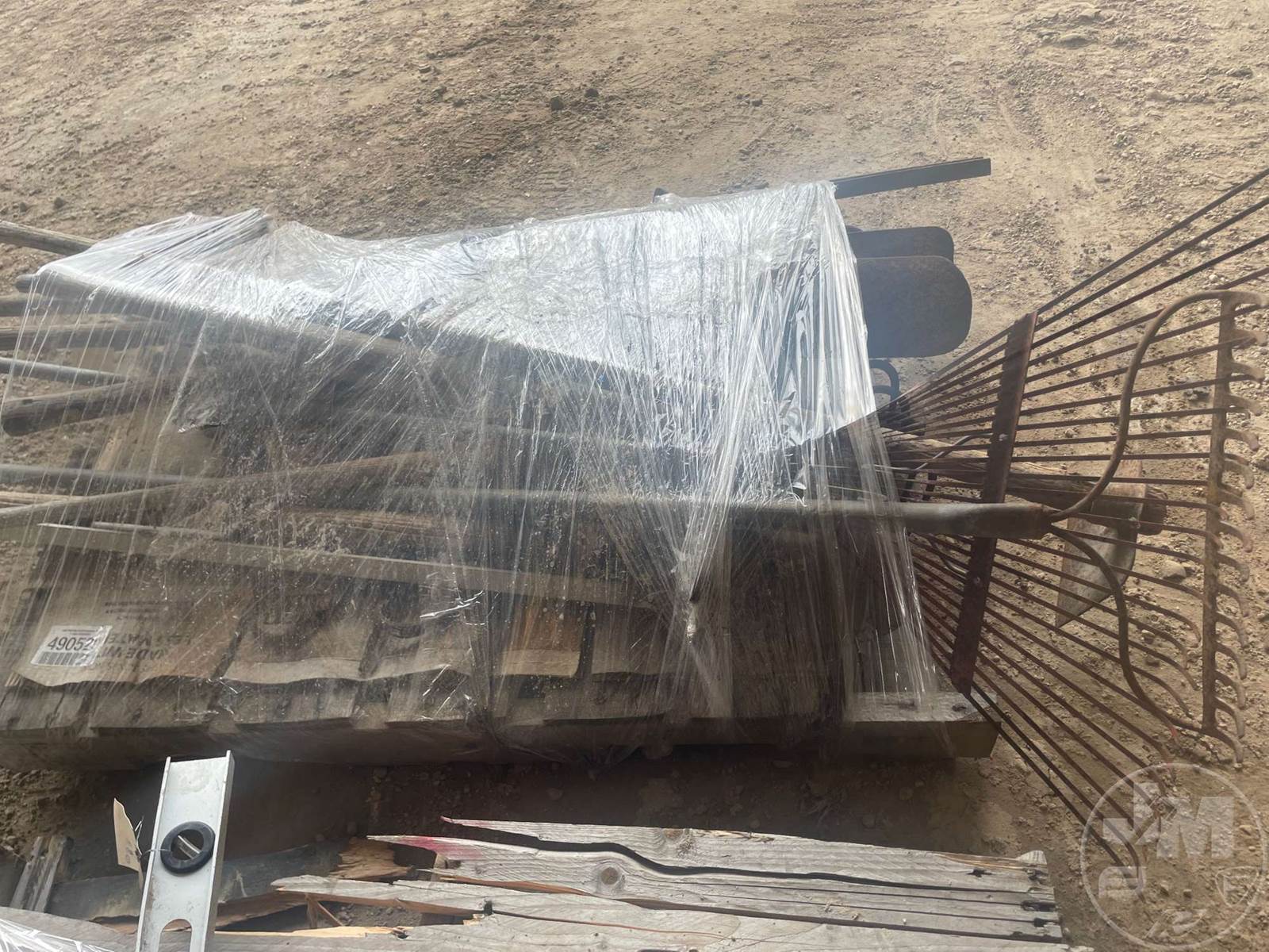 QTY Of Landscaping Tools, Rakes, Hoe, Post Hole Digger, Misc For Sale ...