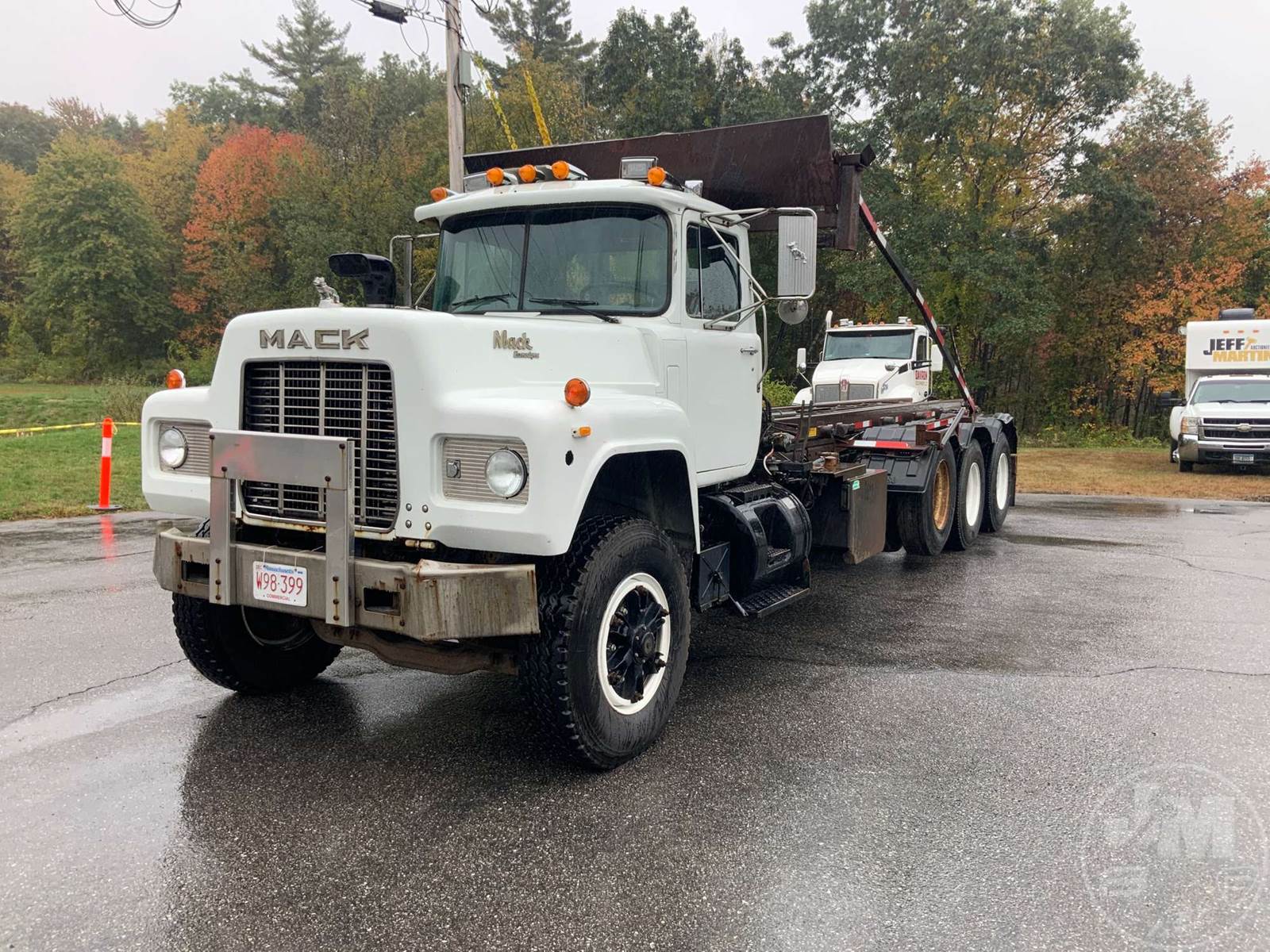 1988 Mack RD688S Roll Off Truck For Sale | Atkinson, NH | 462872 ...