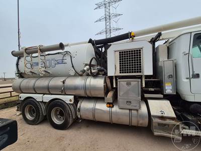 1997 Volvo ACL Salvage Truck For Sale | Brooklyn, MS | 546359 ...