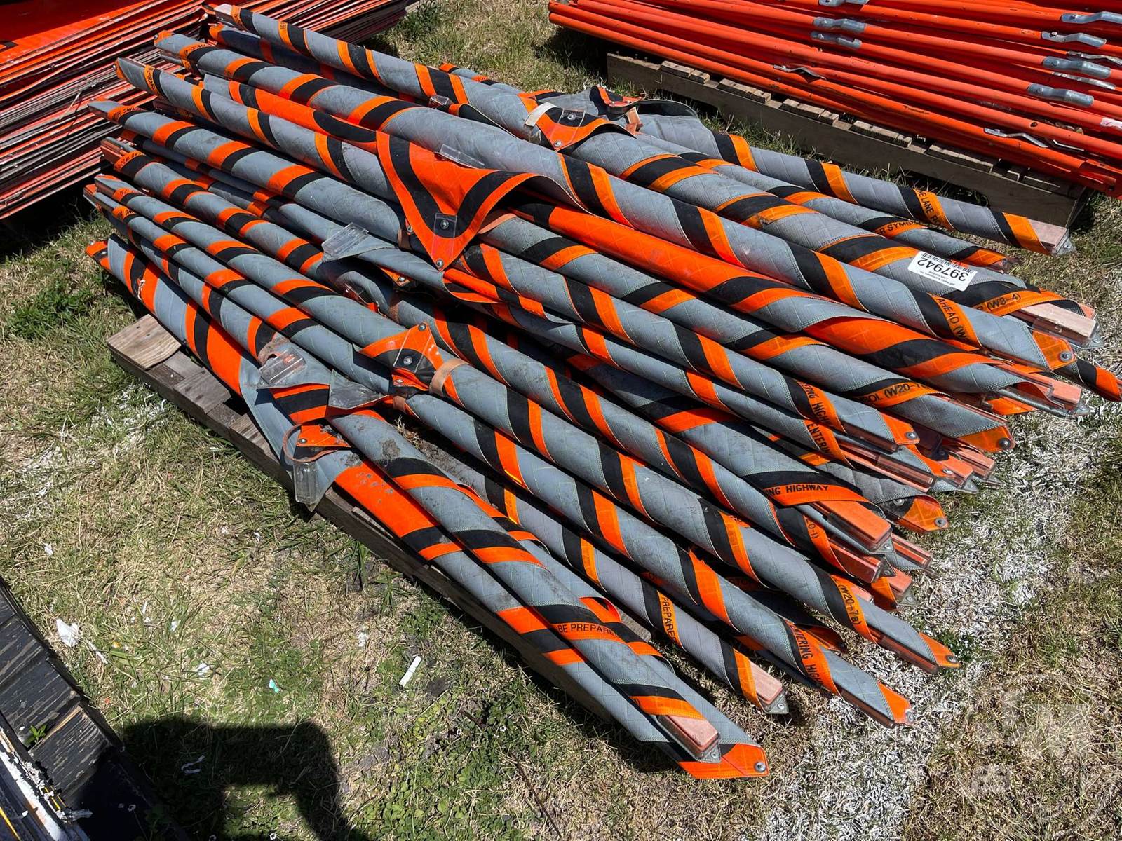 QTY Of Construction Flagger Road Signs For Sale | Kissimmee, FL ...