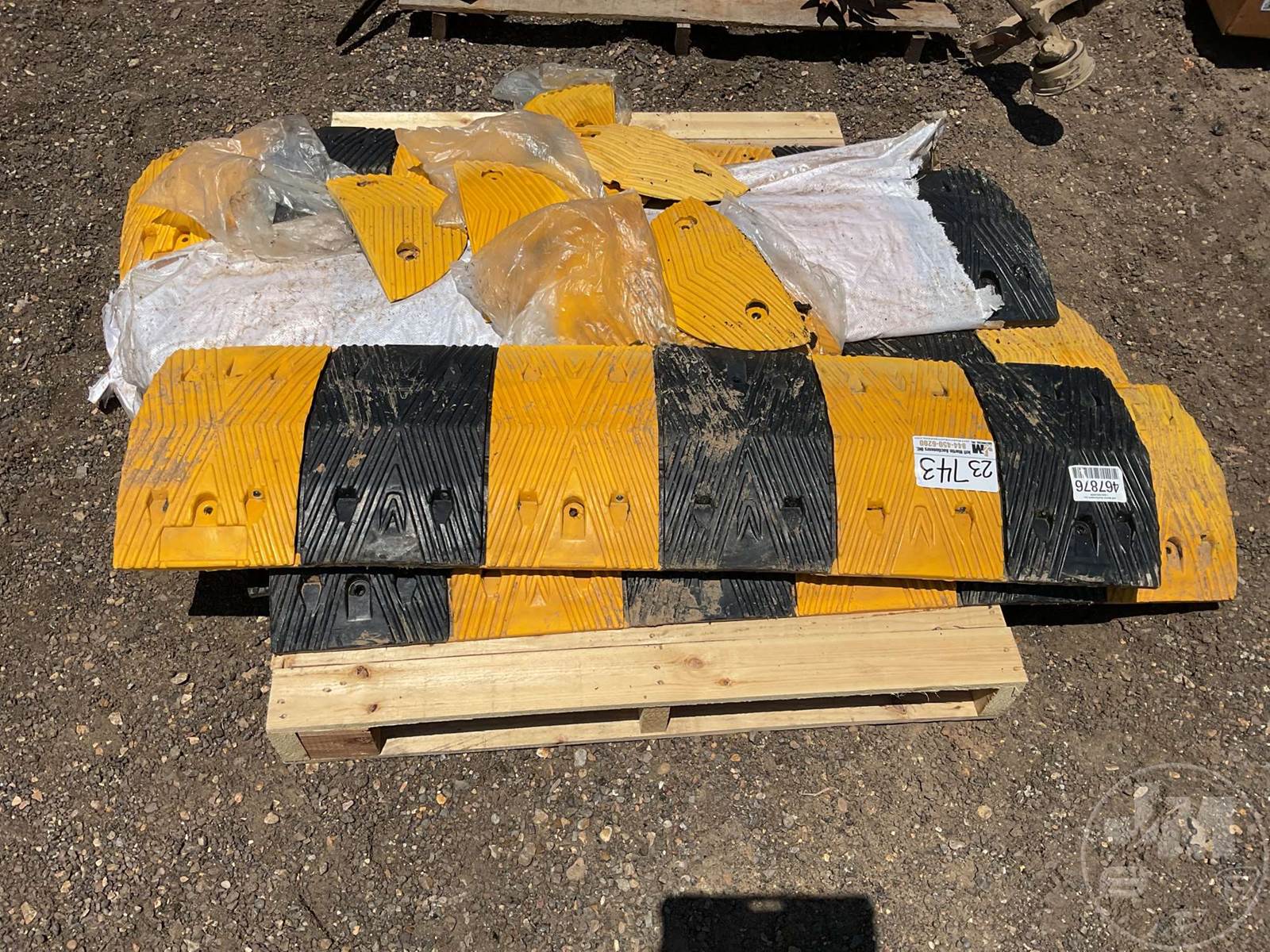 Speed Bumps W/T Reflective Lights,And End-Caps For Sale | Brooklyn, MS ...