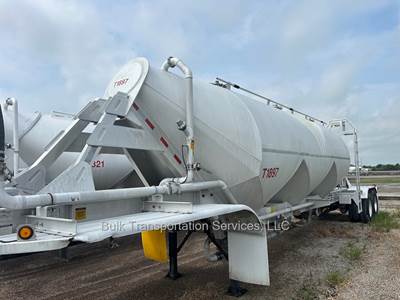 2002 Tremcar 1000 CU FT DRY BULK TANK Dry Bulk / Pneumatic Tank Trailer ...