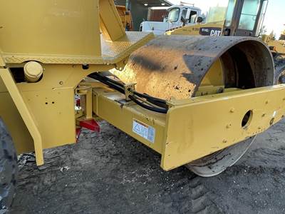 1998 Caterpillar CS-563C Smooth Drum Roller Compactor For Sale ...