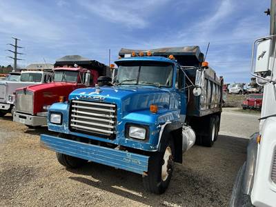 1998 Mack RD688S Dump Truck - E7 350HP For Sale | Canton, OH | 032858 ...