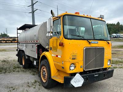 Hot Oil Trucks / Asphalt Distributor Trucks For Sale | MyLittleSalesman.com