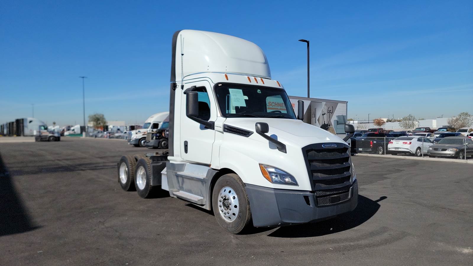 2019 Freightliner Day Cab Truck - Detroit, Automatic For Sale, 284,268 ...