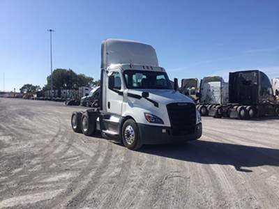 2019 Freightliner Cascadia Day Cab Truck - Detroit, Automatic For Sale ...