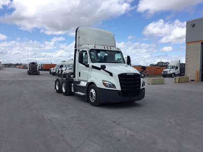 2019 Freightliner Cascadia Day Cab Truck - Detroit, Automatic For Sale ...