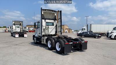 2014 Volvo VNL300 Day Cab Truck, Volvo D-13, 405HP, Automatic For Sale ...