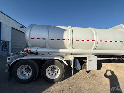 2015 Troxell 200 BBL Crude Oil Tank Trailer - 8,400 Gallon Capacity ...