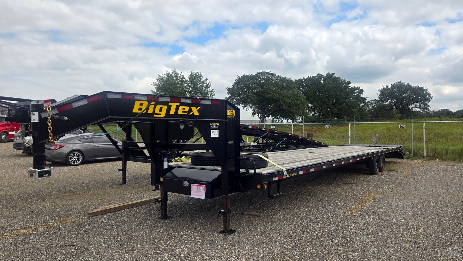 2023 Big Tex 40ft Gooseneck Trailer - 8,000 lb Axles, Beavertail ...