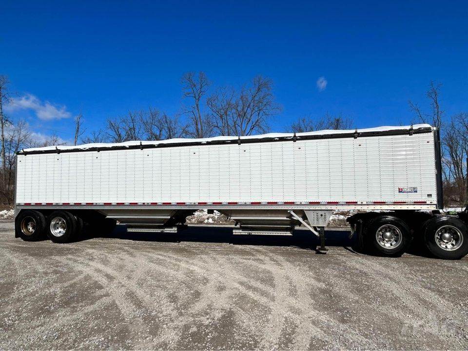 2019 Wilson 43ft Hopper / Grain Trailer - 78-inch Height, Tandem Axle ...