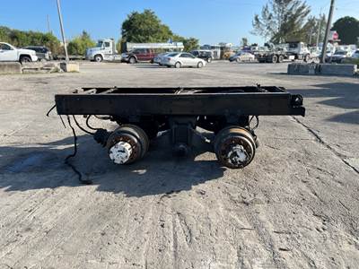 Mack CRD151 CUT OFF, CAMELBACK SUSPENSION, HUB PILOT, AIR LOCK POWER ...