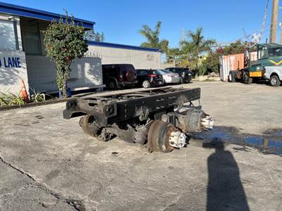 Mack CRD151 CUT OFF, CAMELBACK SUSPENSION, HUB PILOT, AIR LOCK POWER ...