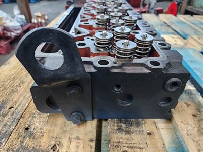 Cummins ISC 8.3 Cylinder Head Part # 3973624 For Sale | Opa Locka, FL ...