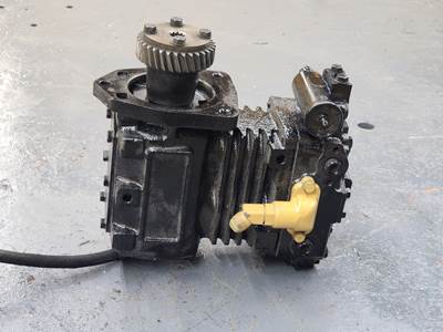 Caterpillar Air Compressor TU-FLO 550 Part # 107003 For Sale | Opa ...