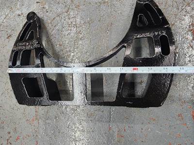 Mack MP7 Front Engine Mount Part # 20986913 For Sale | Opa Locka, FL ...