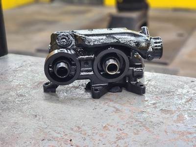 Detroit 60 SER. Engine Oil Filter Base Part # 23521358, Cooler Module ...