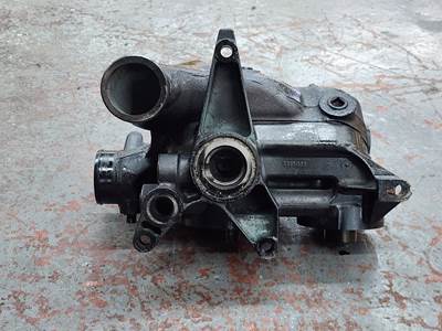 Detroit 60 SER. Engine Oil Filter Base Part # 23521358, Cooler Module ...