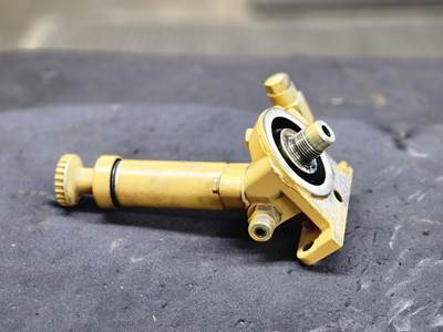 Caterpillar 3126 Fuel Filter Base Part # 141-5138 For Sale | Opa Locka ...