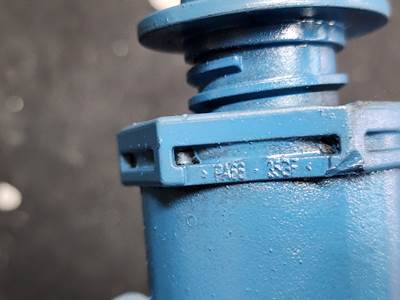 International DT 466 E Fuel Filter Base Unit Part # 1841657C95 For Sale ...