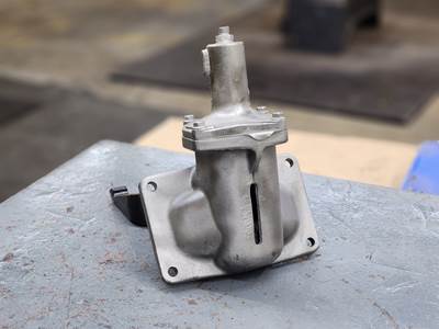 Eaton-Fuller Transmission Hydraulic Clutch Adaptor Part # 4305064 For ...