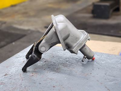 Eaton-Fuller Transmission Hydraulic Clutch Adaptor Part # 4305064 For ...