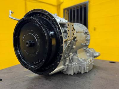 Allison 4500RDS Transmission w/ Cooler off Mack MRU w/ Mack MP7 Engine ...