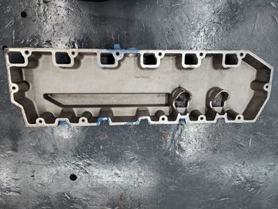 1998 International DT 466 E Valve Cover for 1998-2003 Part # 1824738C2 ...