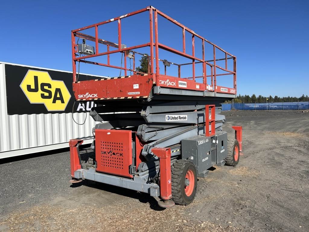 2007 Skyjack SJ9250RT 4x4 Rough Terrain Scissor Li For Sale, 5,309 ...