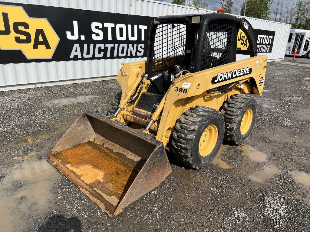 2003 John Deere 250 Skidsteer Loader For Sale, 1,134 Hours | Washougal ...